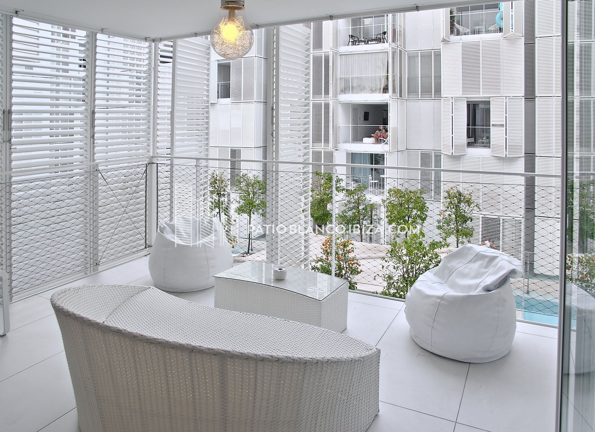 Apartamento Schubert - Patio Blanco Ibiza